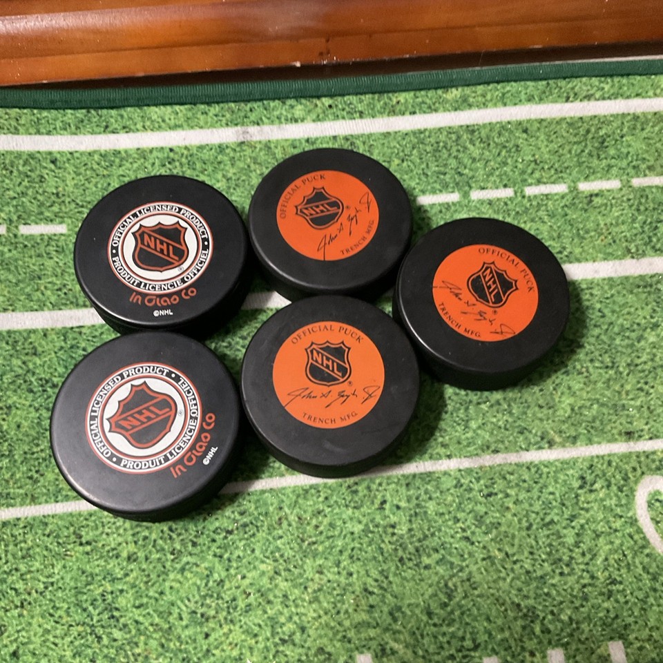 5 Vintage NHL Hockey Pucks All 5 Included | eBay