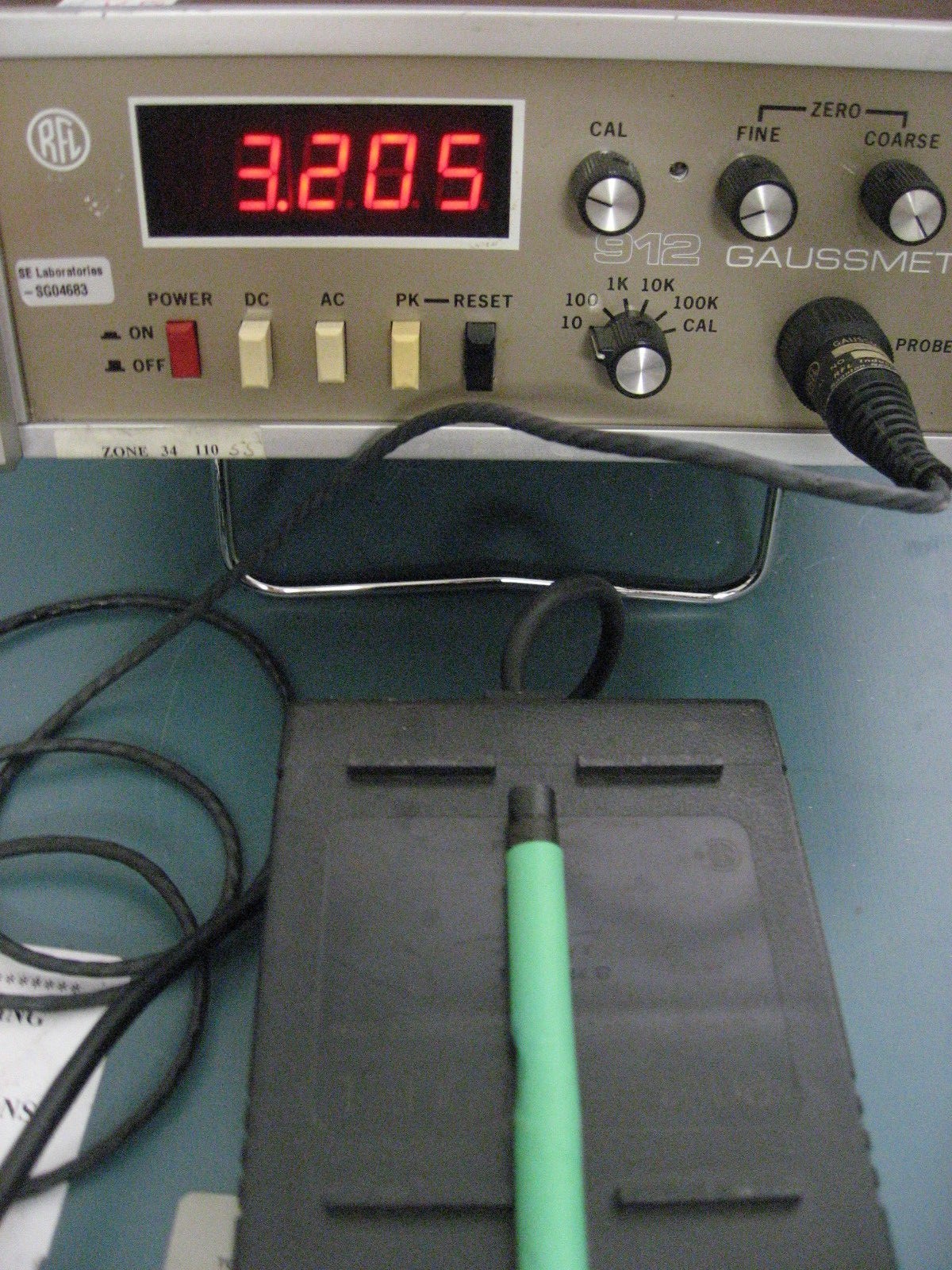 RFL 912 Gaussmeter Magnetometer and Probe WORKING! AC-DC & Peak 10mG ...