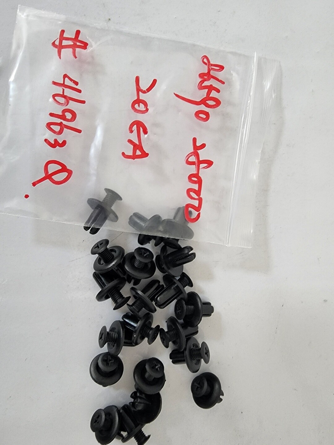 HYUNDAI i20 RETAINER-BUMPER CLIPS 20EA SET 2009-2012-GENUINE HYUNDAI | eBay