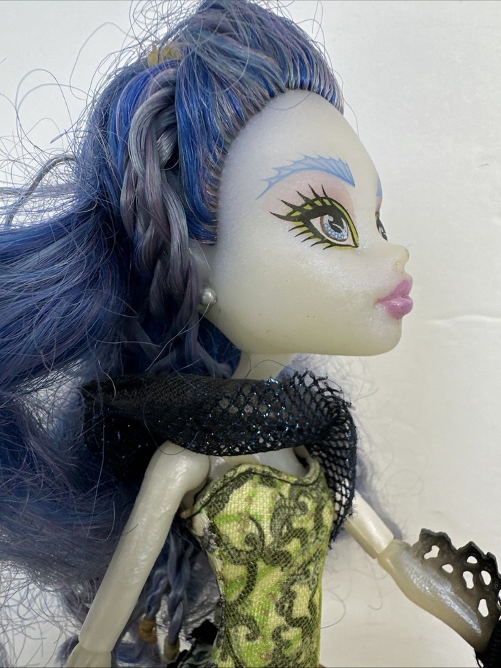 Sirena Von Boo Freaky Fusion Doll Monster High Hybrids Mermaid Ghost ...