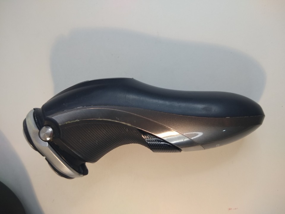 Philips Norelco AT880 Electric Shaver Razor Aquatec Wet Dry, Pre-Owned ...