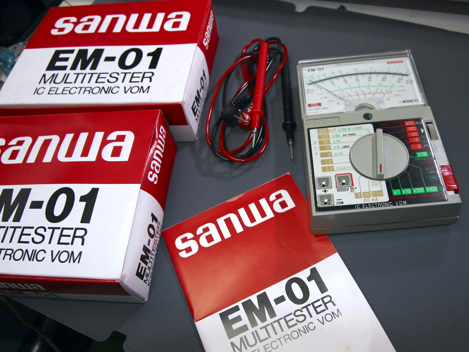 NOS SANWA EM-01 Analog Multimeter IC ELECTRONIC VOM Made in Japan *RARE ...
