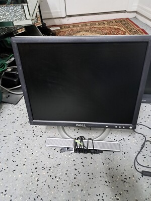 Dell UltraSharp 2001FP 20" LCD Monitor With Speaker Bar Tested. NO ...