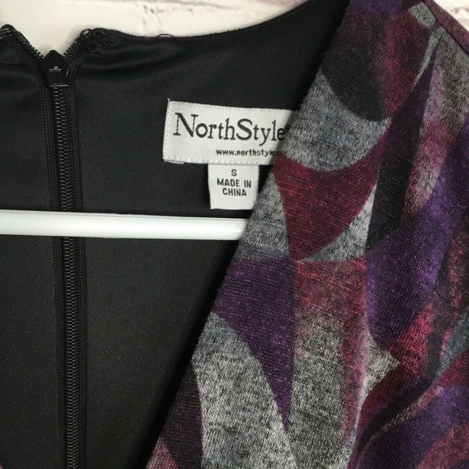 VTG NorthStyle Womens Purple Geo.Print Stretch Zip Tie Waist Midi ...