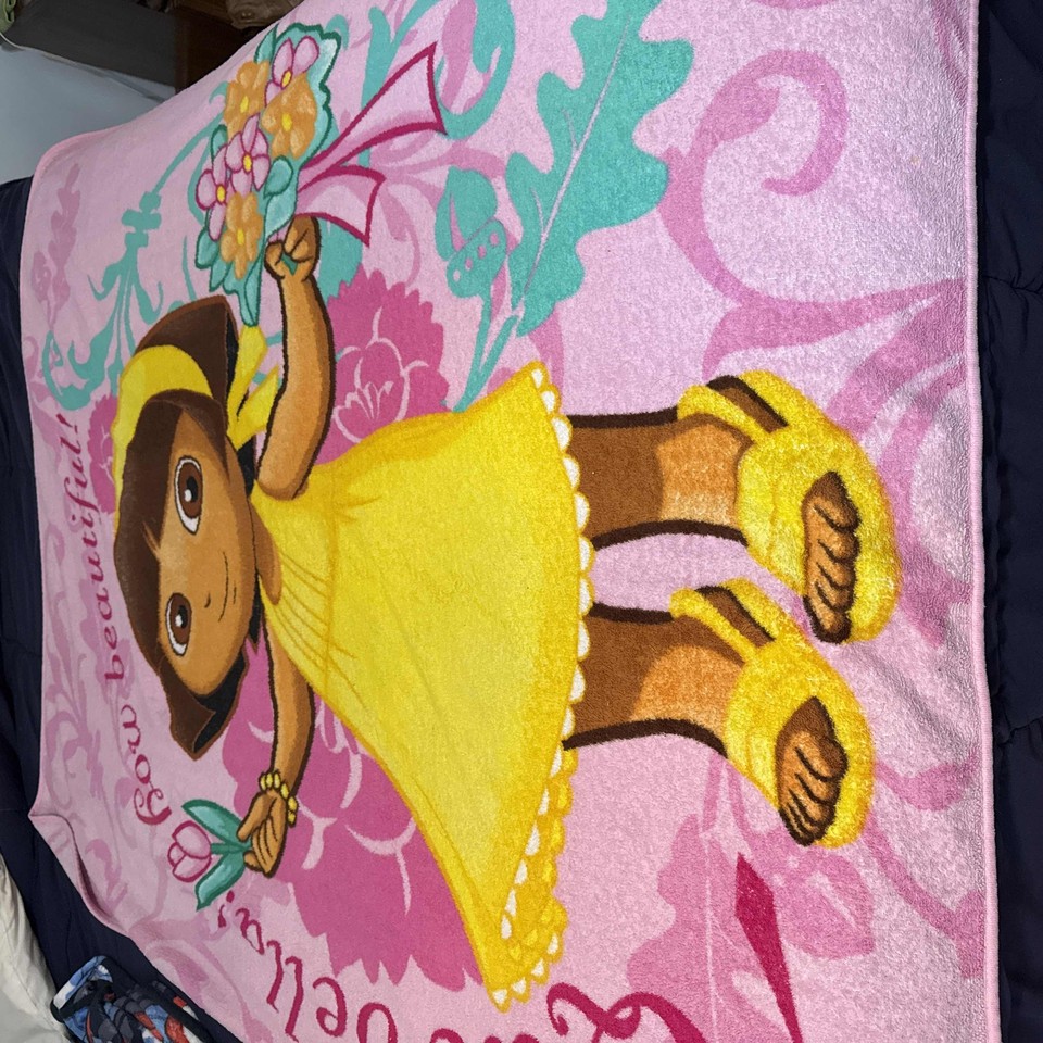 Vintage Nickelodeon Dora the Explorer Throw Blanket Que Bella! How ...
