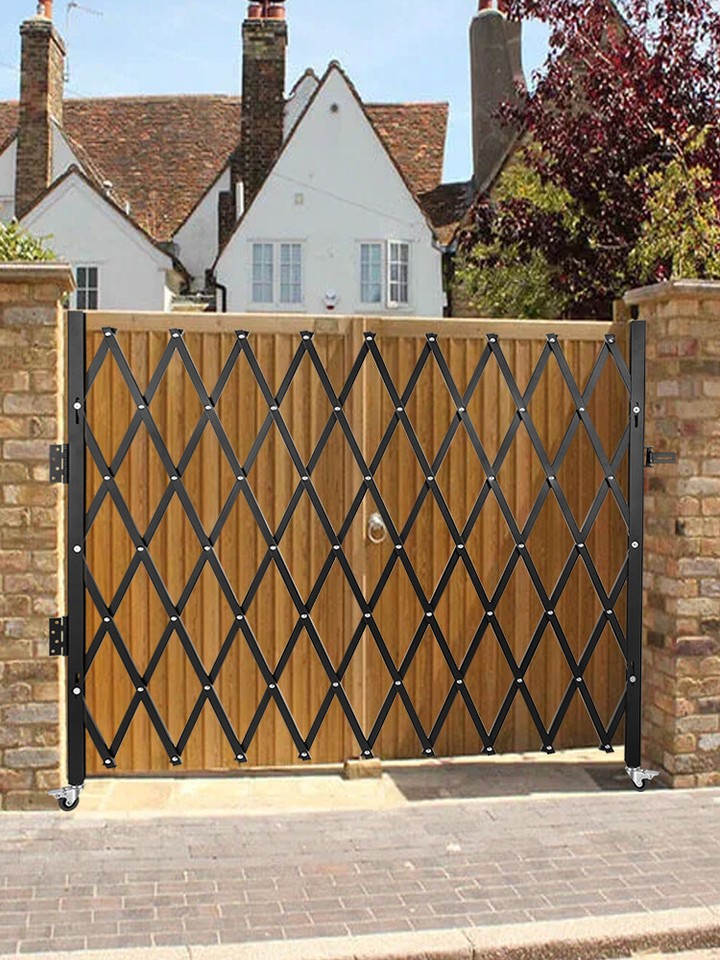 VEVOR Single Folding Security Gate Rolling Door Gate 7.1'H x 7.1'W Fold ...
