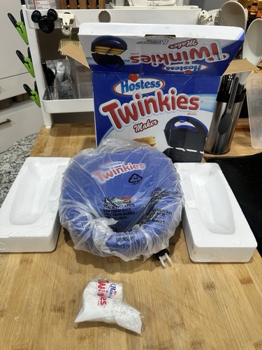 NIB VTG Hostess Twinkies Twinkie Maker 6-Count Bake Desserts at Home ...