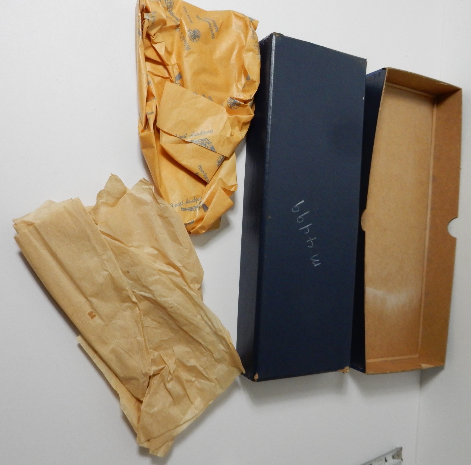 SMITH & WESSON 22 6" BARREL MODEL 17-4 6 2 PIECE GUN BOX | eBay