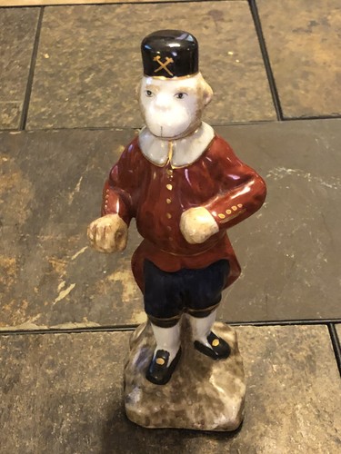 Chinese Porcelain Monkey Bulter Hat Figurine | eBay