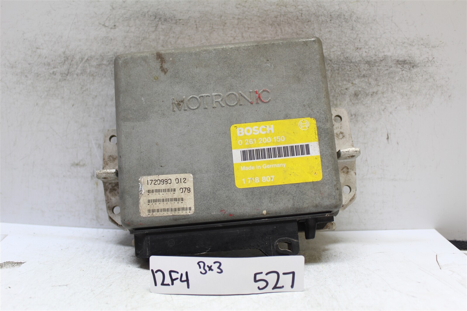 1988-1992 BMW 735i Engine Control Unit ECU 0261200150 Module 527 12F4 ...