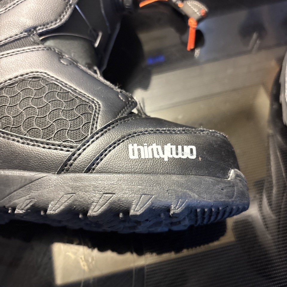 Thirty two thirtytwo 32 snowboard boots Double Boa laces Woman’s Stw 8. ...