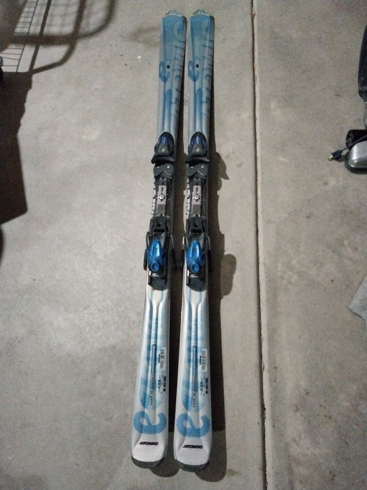 Atomic E Zone 168 cm Skis with Adjustable Demo Bindings | eBay