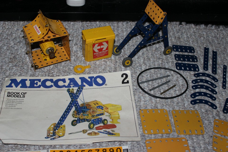 Vintage Large Meccano Parts Lot With Motor, Gears, Manual, Tools, Etc ...
