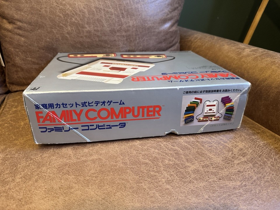 Nintendo Famicom Console CIB EXCELLENT CONDITION Complete In Box!!!! US ...