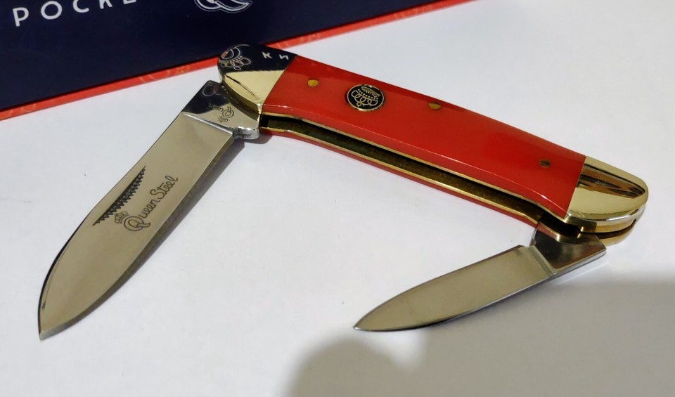QUEEN POCKET KNIVES ANTIQUE RED HUNTING POCKET KNIFE W/ DISPLAY CASE ...