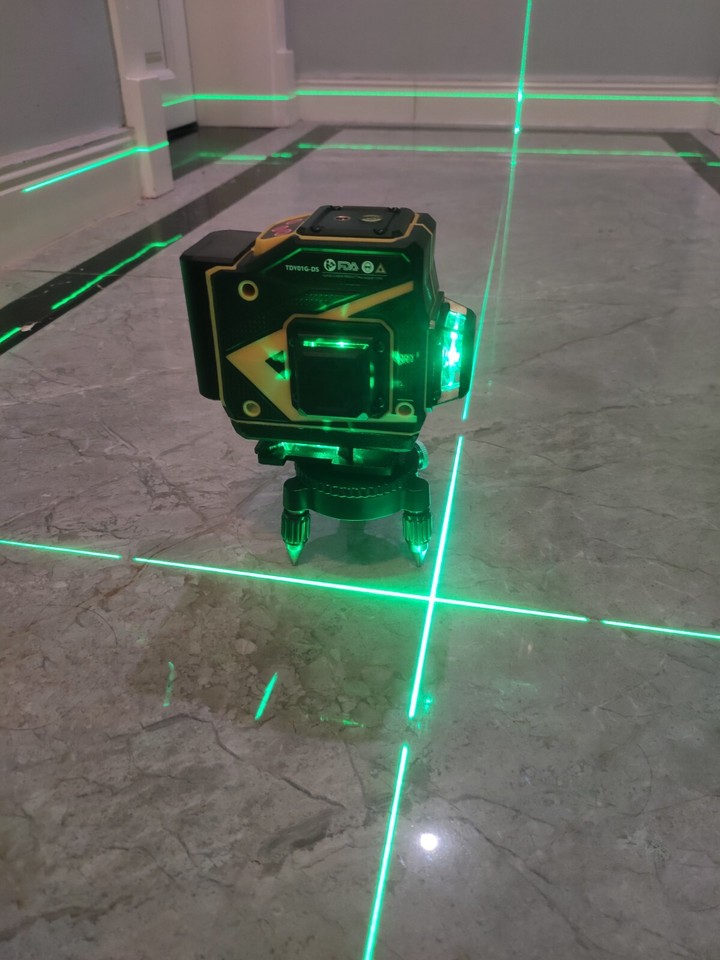 INSPIRITECH Multi line laser level 3x360° coverage for leveling ...