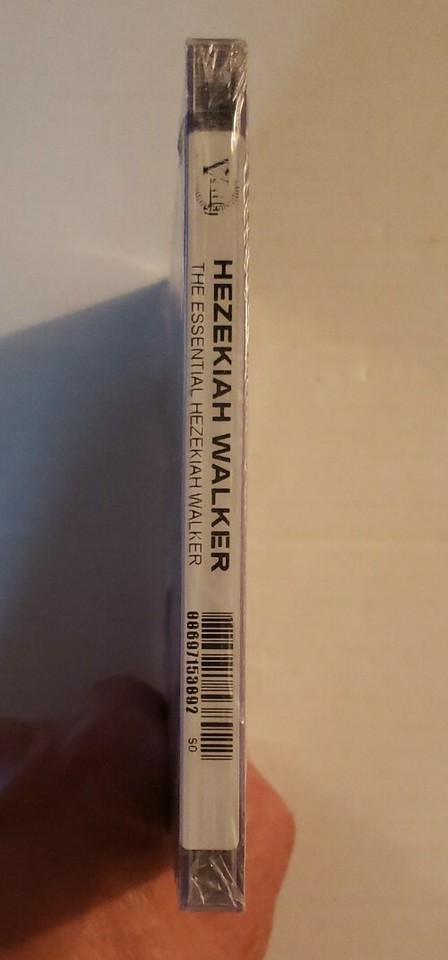 Hezekiah Walker: The Essential Hezekiah Walker ( 2 CD Set 26 Tracks ...
