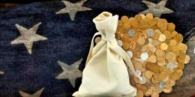 COIN GRAB BAG with clad and some silver with a free gift!! | eBay