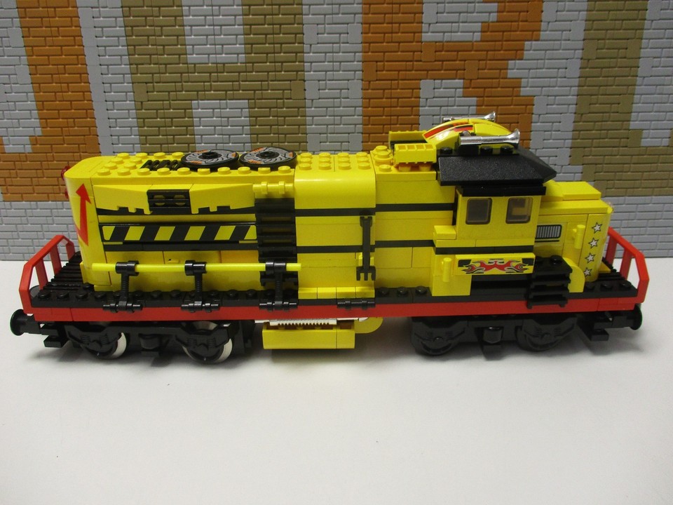 (J14/2) Lego freight locomotive + 9V motor, custom-built / MOC train ...