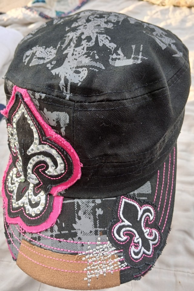 Chelona Strapback Vtg Hat Cap OSFA Fleur-dis-Lis Fashion Casual Bling ...