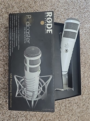 RODE Podcaster USB Dynamic Microphone Studio | Podcast | Broadcast ...