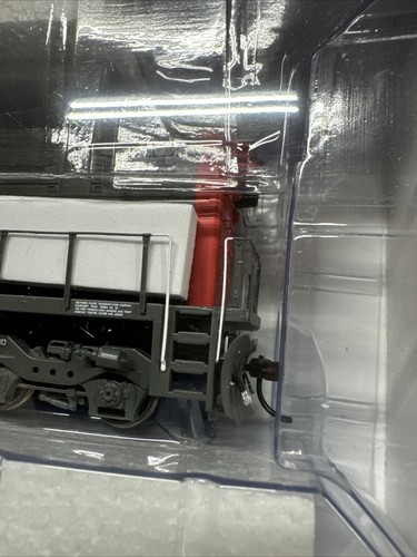 Athearn RTR SD40T-2 Southern Pacific SP 8494 DCC + Sound Ready HO Scale ...