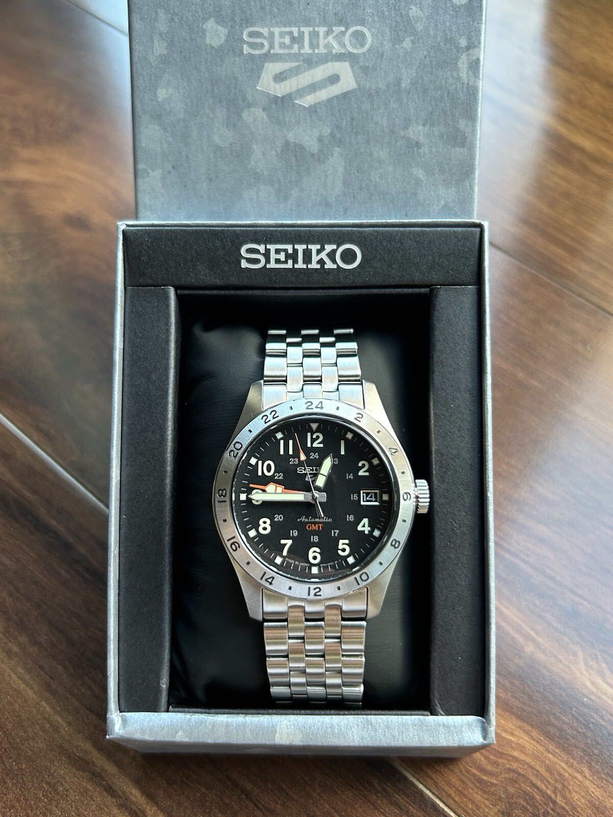 Seiko 5 Sports SSK023 Men's Silver Field Automatic GMT Watch 4R34-00C0 ...