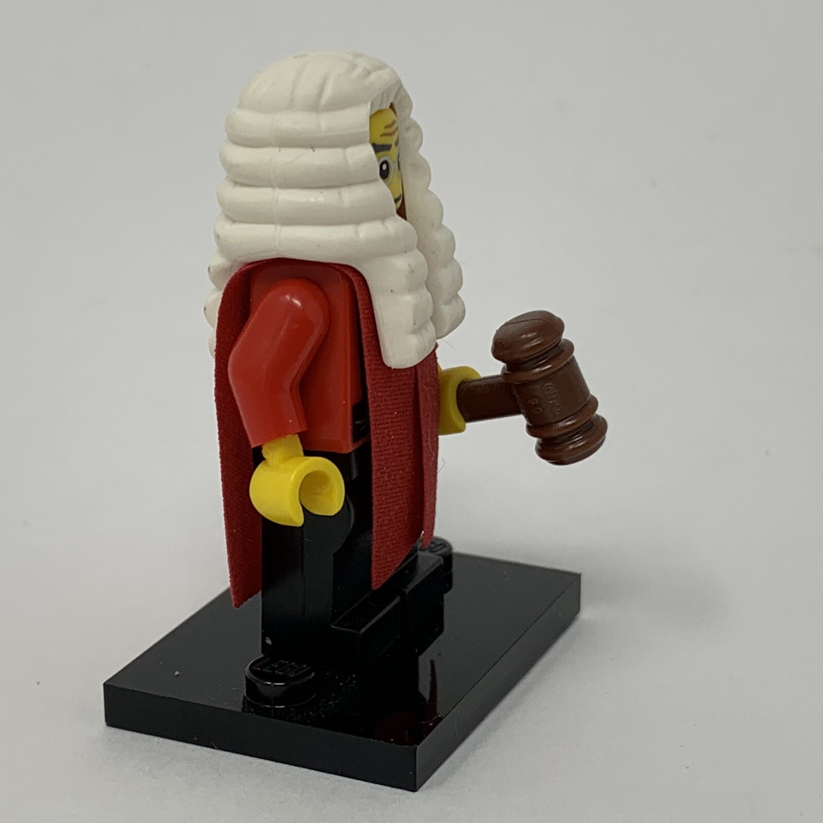 Lego Judge Collectible Minifigure Series 9 CMF Complete w/ Gavel Stand ...