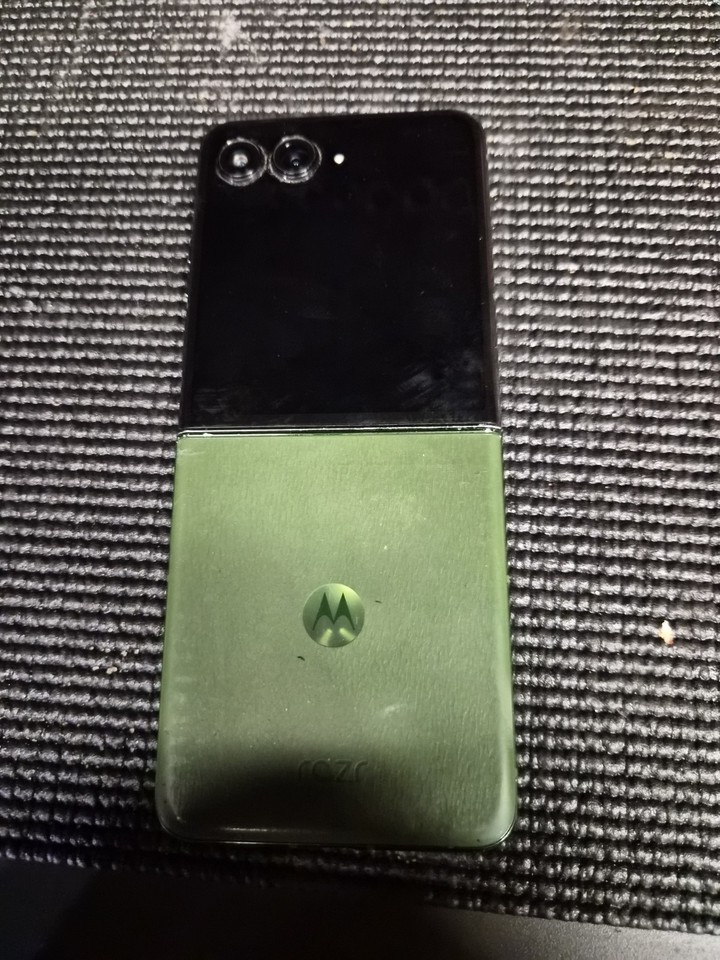 Motorola RAZR Plus 2024 Unlocked 256GB Spring Green | eBay