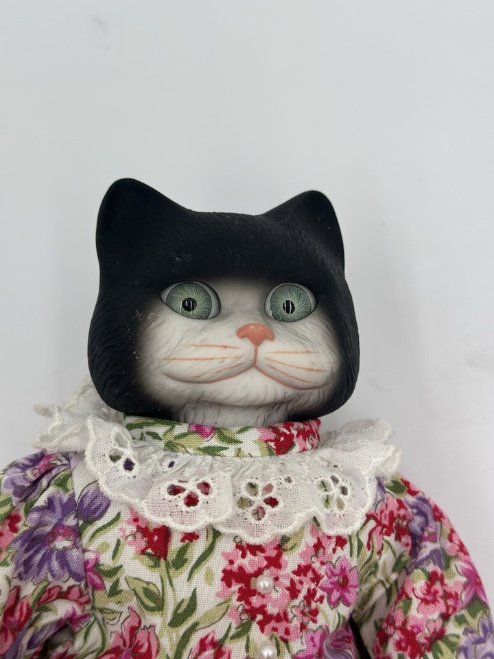 Cat Doll Goebel Porcelain Betty Jane Carter Clothes Limited 10” 1994 ...