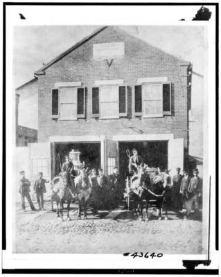 8" x 10" Photo 1900 Fireman with firefighting equipment | eBay