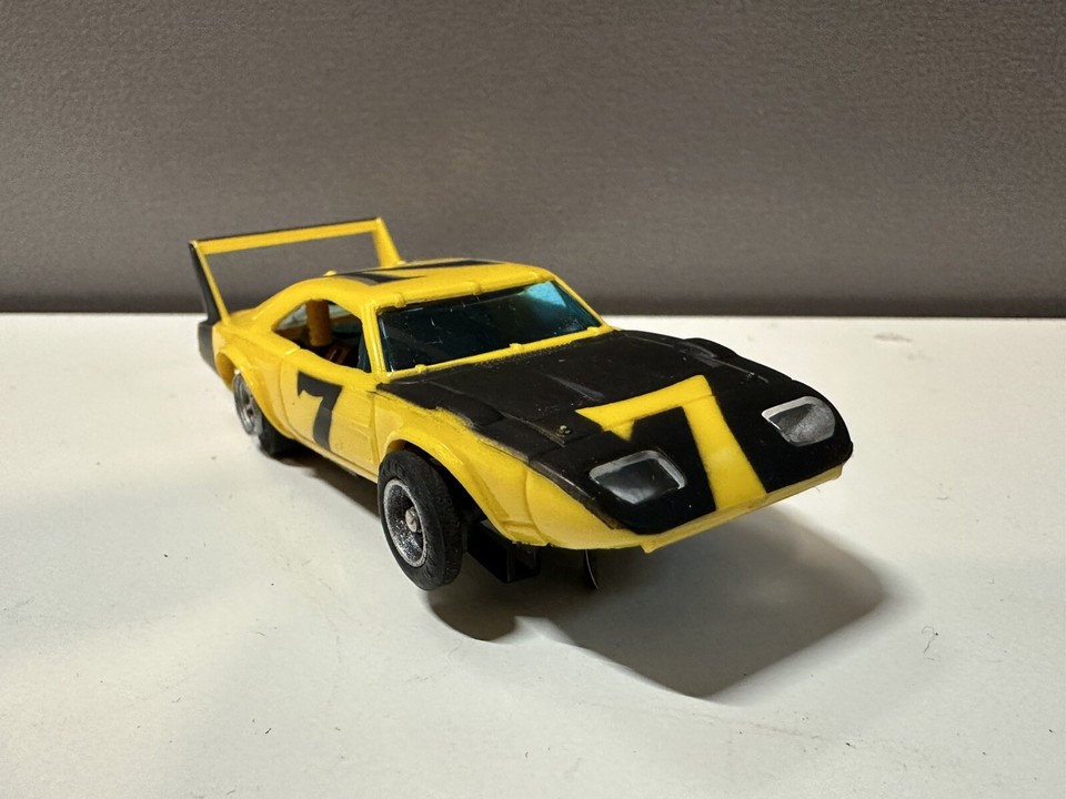 Aurora A/FX Yellow Dodge Charger Daytona #7 & Chevy Chevelle 427 Slot ...