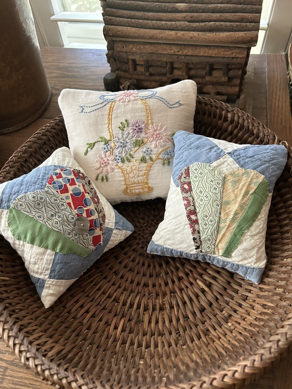 Primitive Stitchery Vintage Patchwork Fabric 3 Bowl Fillers Hearts and ...