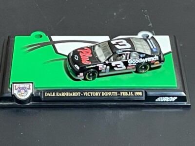 Dale Earnhardt Sr 1998 Winners Circle NASCAR Daytona Infield Victory ...