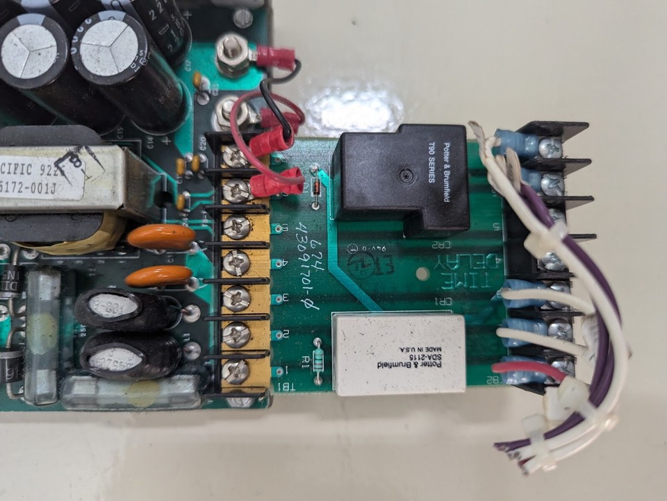 Universal Instruments 12V Power Supply 40480302 LH Model TM41-2/115 | eBay
