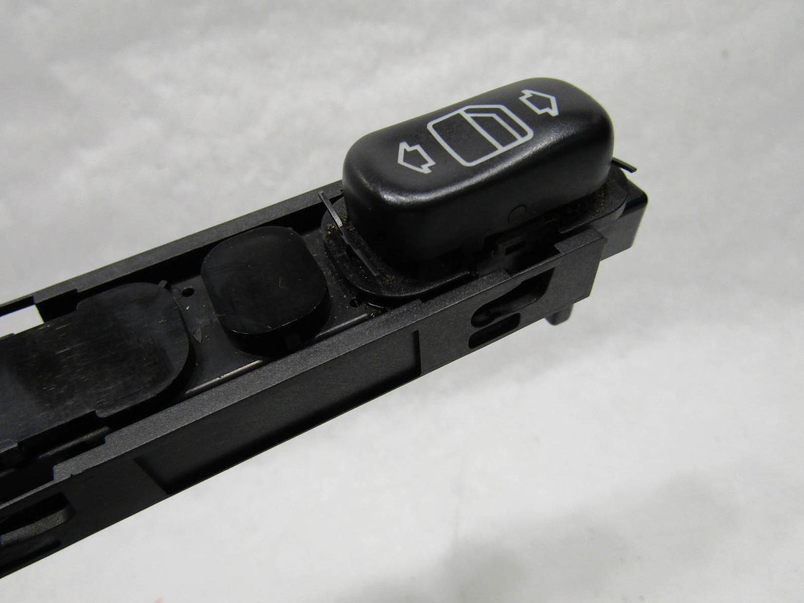 Mercedes C Class W202 93-00 electric window switches buttons mirror ...