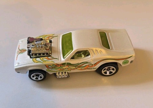 Hot Wheels 4/5 2024 Rodger Dodger CUSTOM Super Real Riders Wheel Swap ...