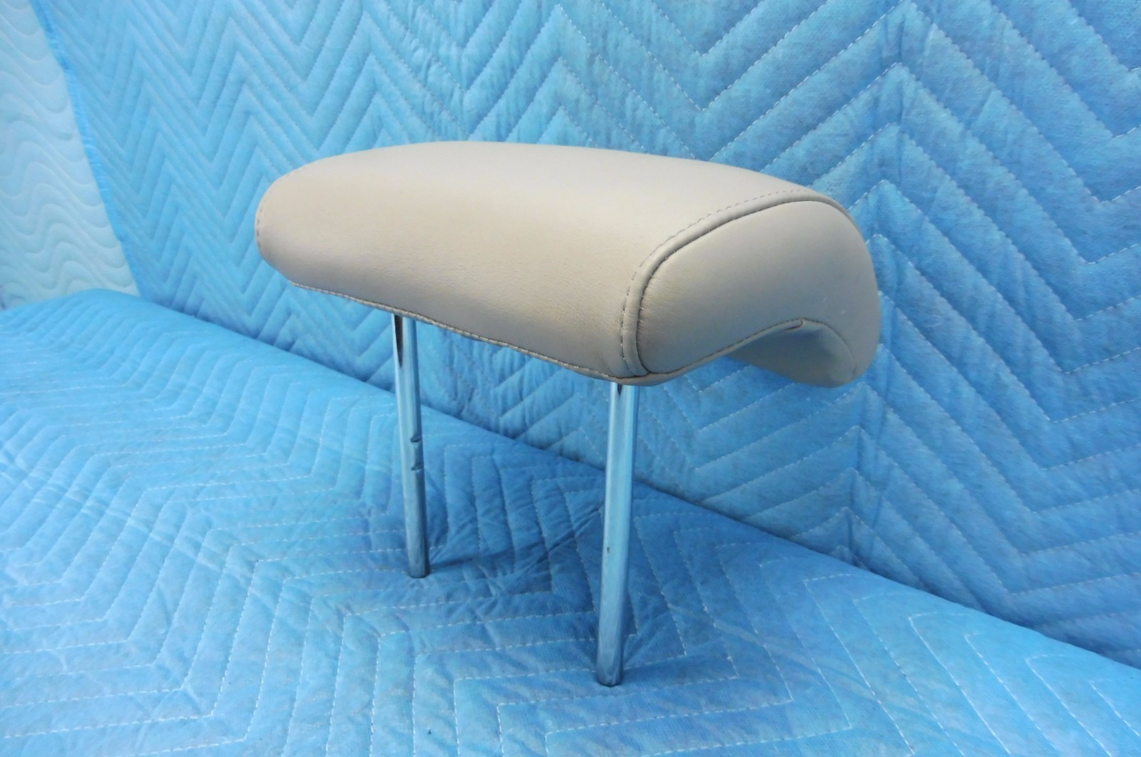 Lexus ES300 ES330 Rear Seat Center Headrest Leather 2002 2003 2004 Gray ...