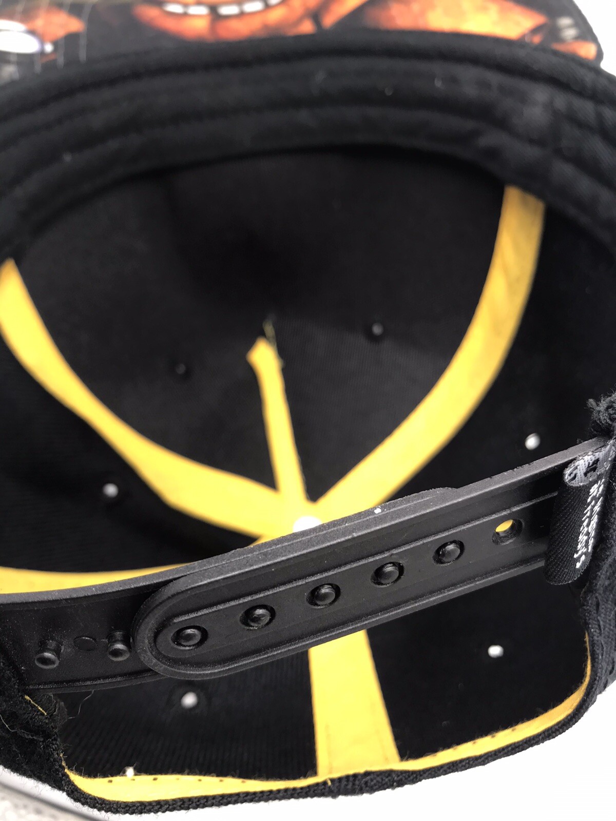 Five Nights At Freddy's Freddy Fazbear’s Pizza 2015 FNAF Snapback Cap ...