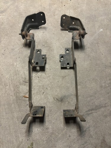 1987-1993 Ford Mustang Hatchback Upper Rear Seat Back Mounting Brackets ...