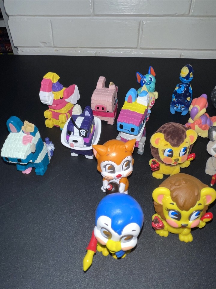 Funko Paka Paka Cat Dog Piñatas And Valentine 20 Piece Lot | eBay