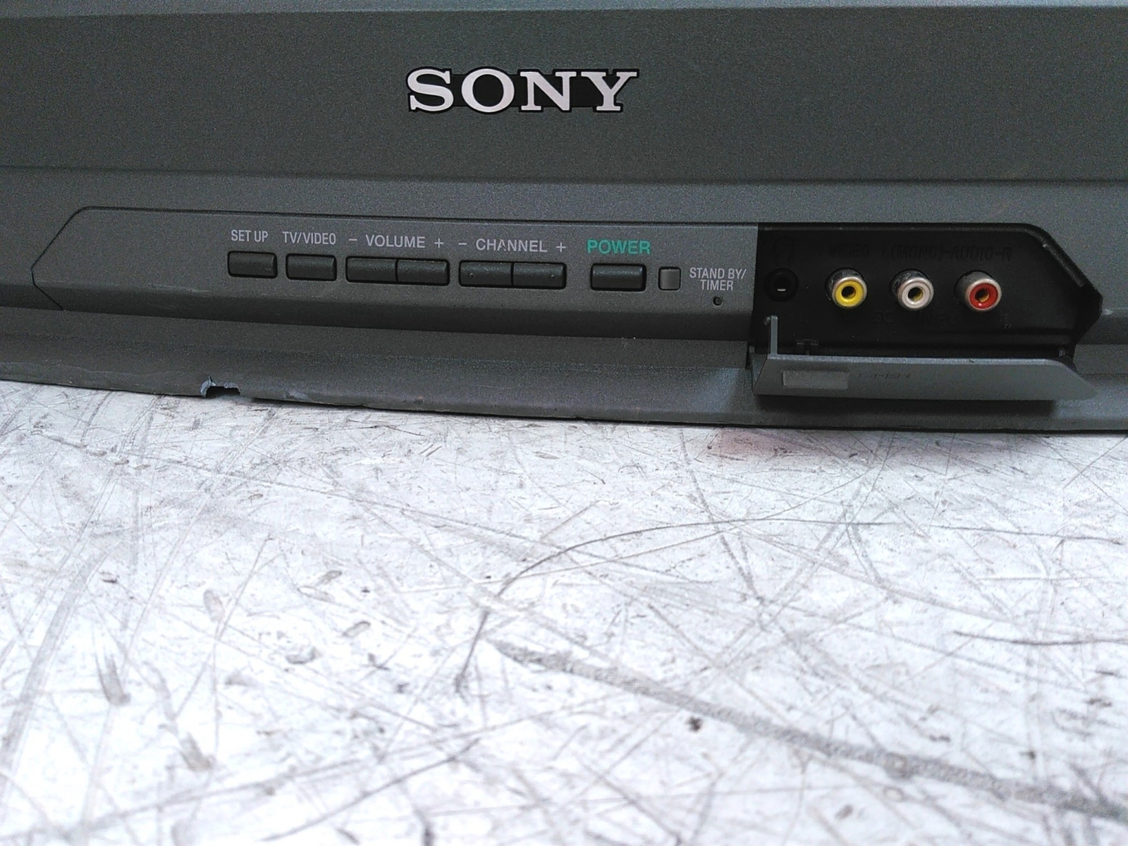 Sony Trinitron KV-20V80 20" Retro Gaming CRT Television NO Remote Local ...