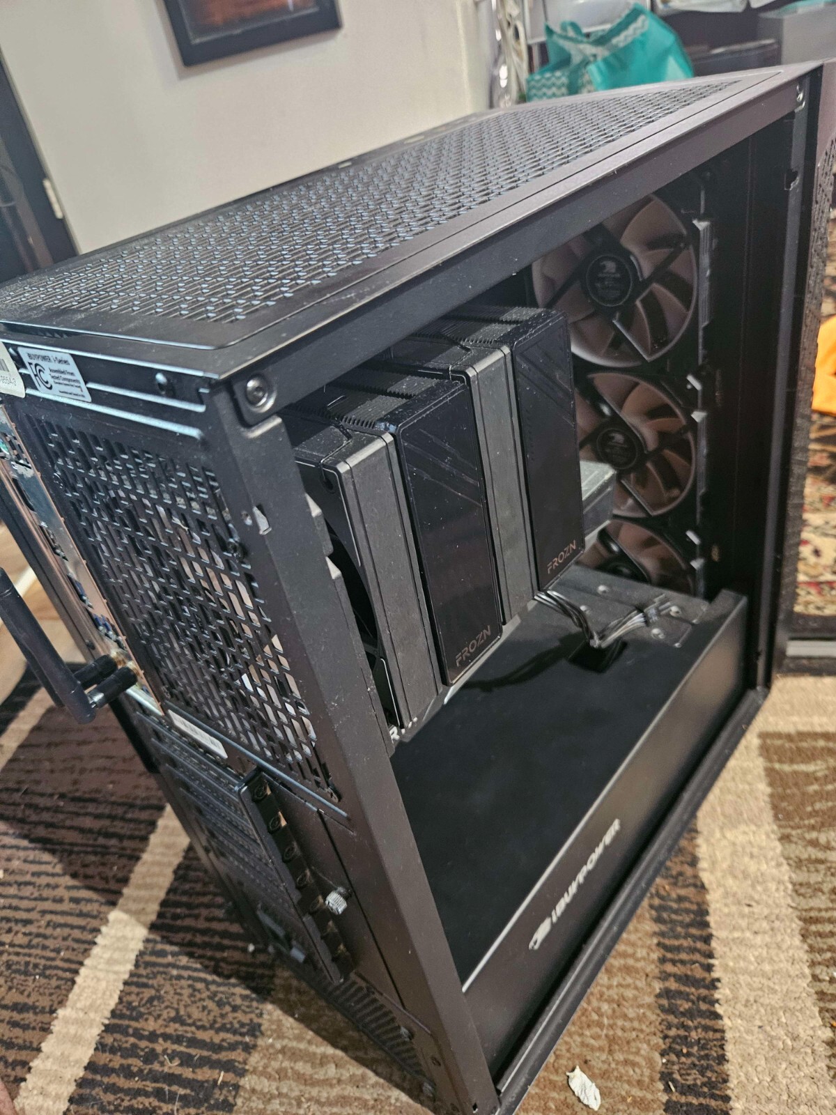 iBuyPower prebuilt, i7-12700f, Nvidia 3060 12 gb, custom 32 gb ram, 500 ...
