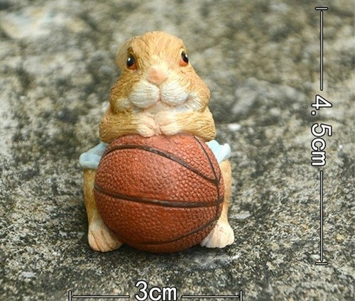Basketball Rabbit Statue Garden Sculpture Tabletop Figurine Home Decor ...