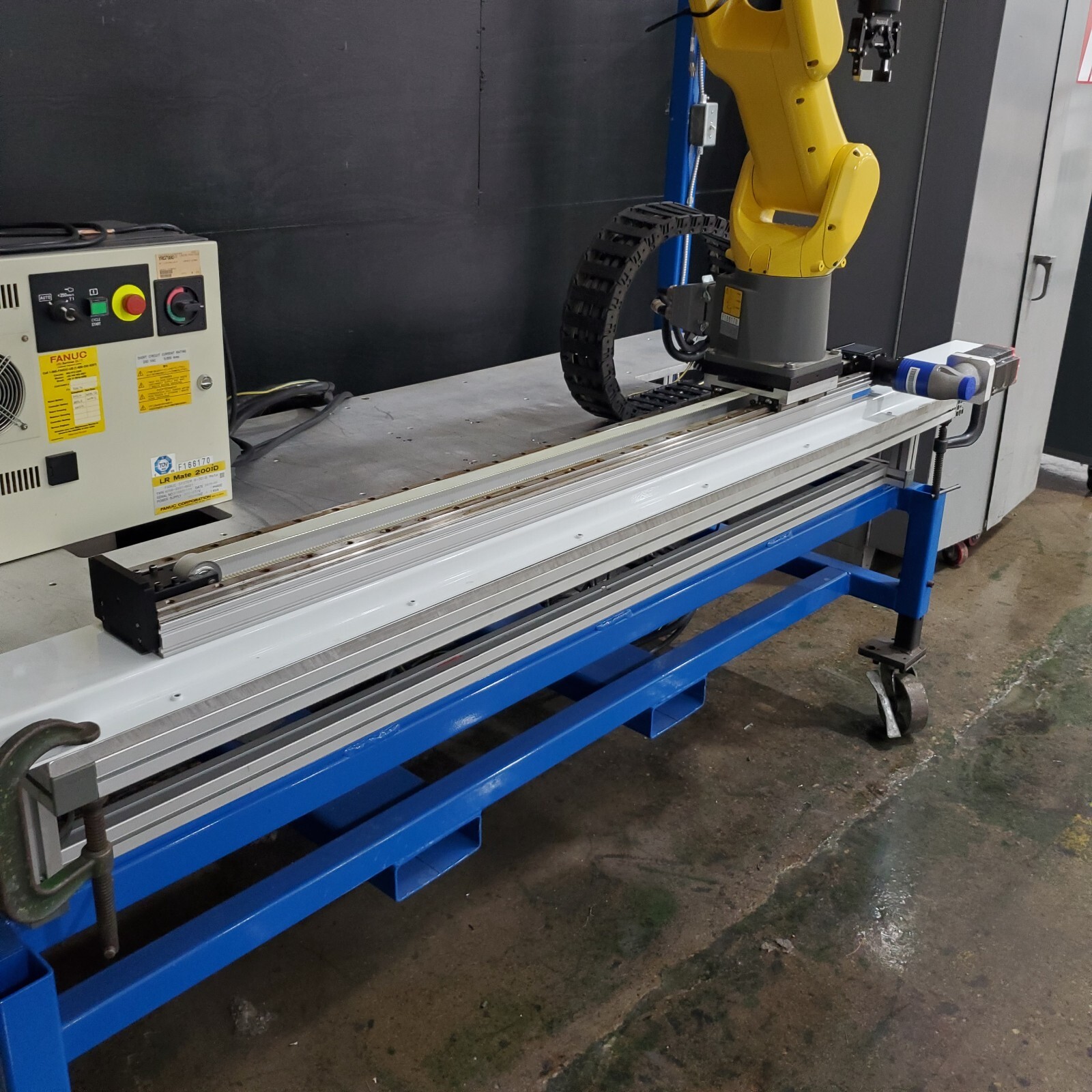 FANUC LR Mate Robot Linear Rail Track - 1.5 Meter Length - LR Mate ...