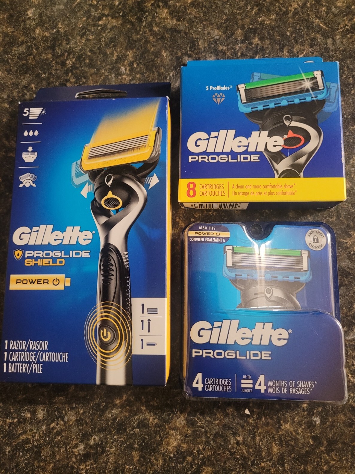 Gillette ProGlide Shield Power Men's Razor Handle + 12 Proglide Power ...