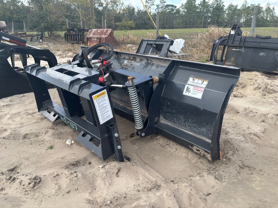 NEW UNUSED 84" DOZER PLOW BLADE SKID STEER ATTACHMENT KUBOTA BOBACAT ...