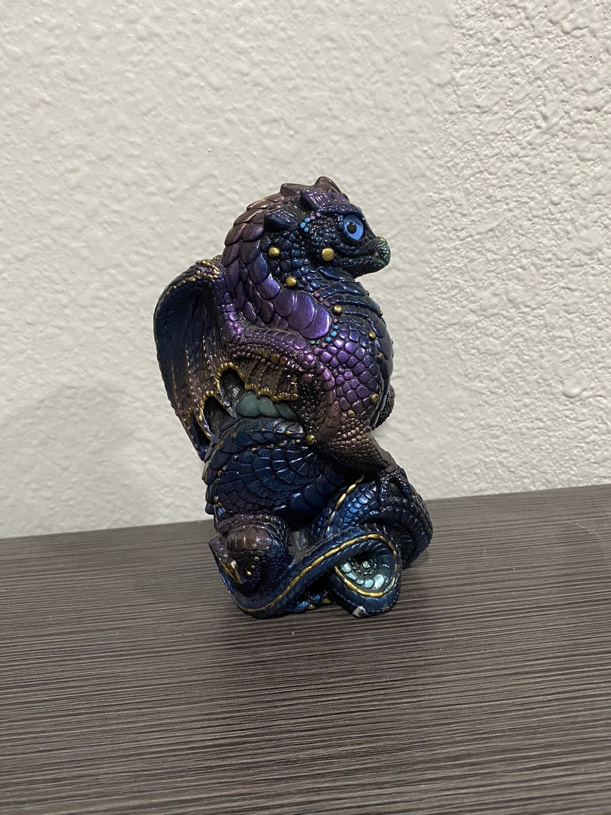 WINDSTONE EDITIONS Male Peacock Dragon Vintage Statue Iridescent Purple ...