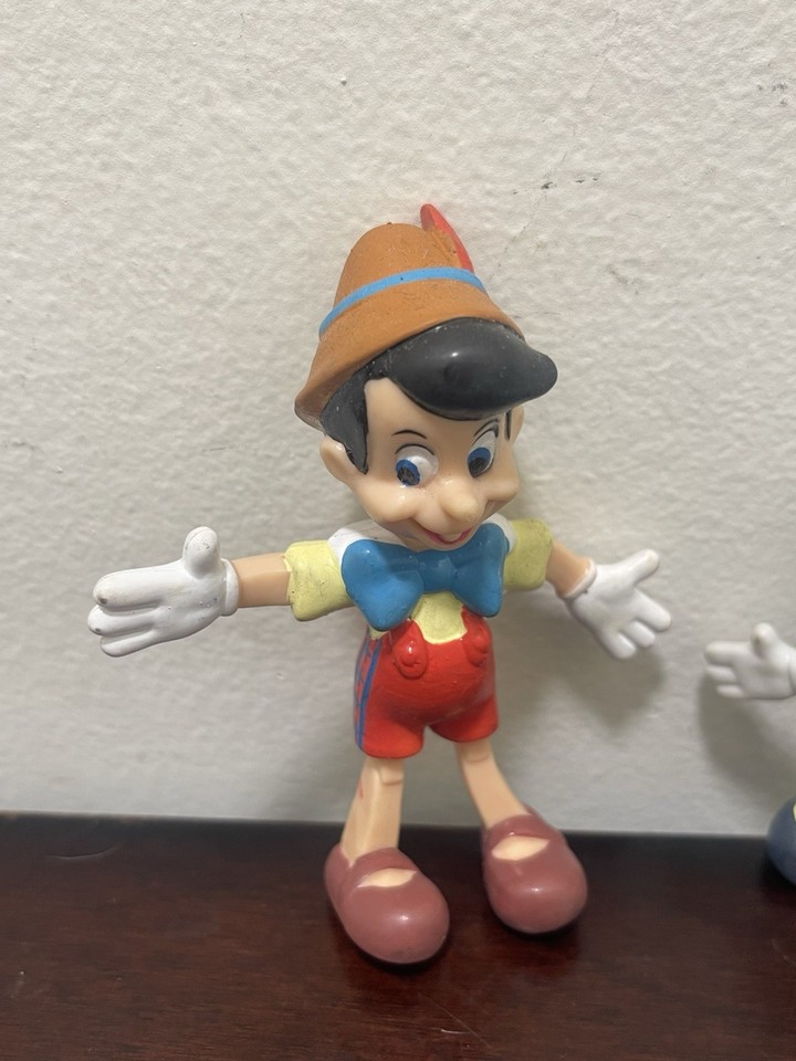 Vintage Walt Disney Bend Ems Jus Toys Poseable Pinocchio & Jiminy ...