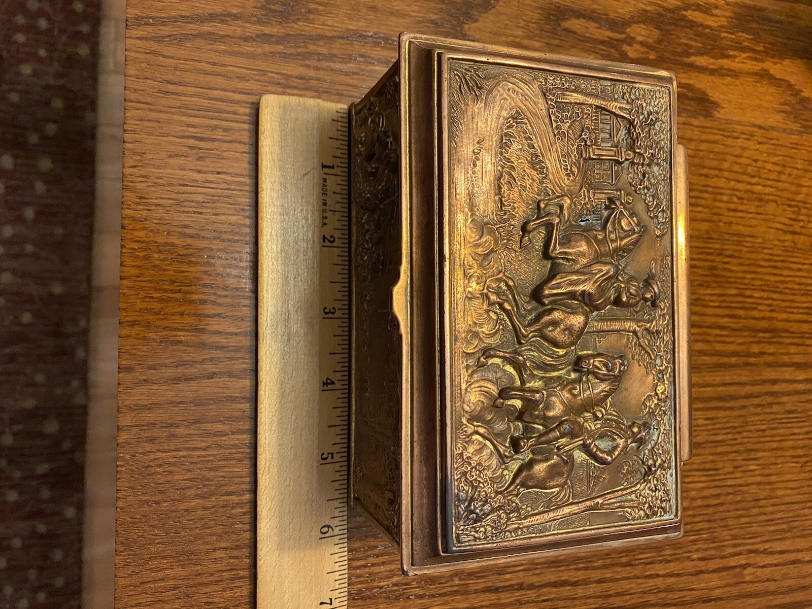 Vintage 1930s WB Mfg Co Repousse Metal Trinket Box Hinged Lid Casket ...